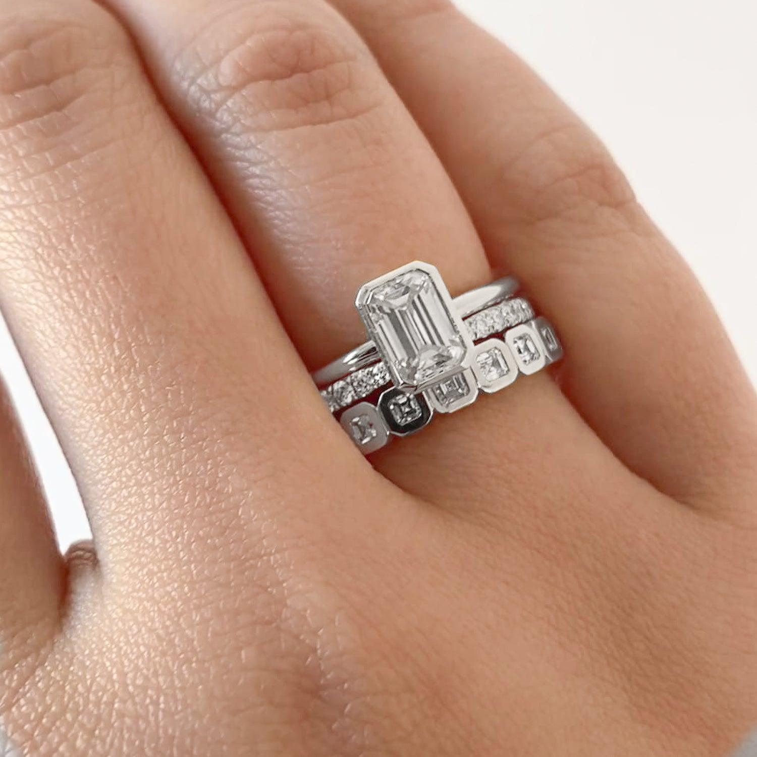 emerald wedding ring stack